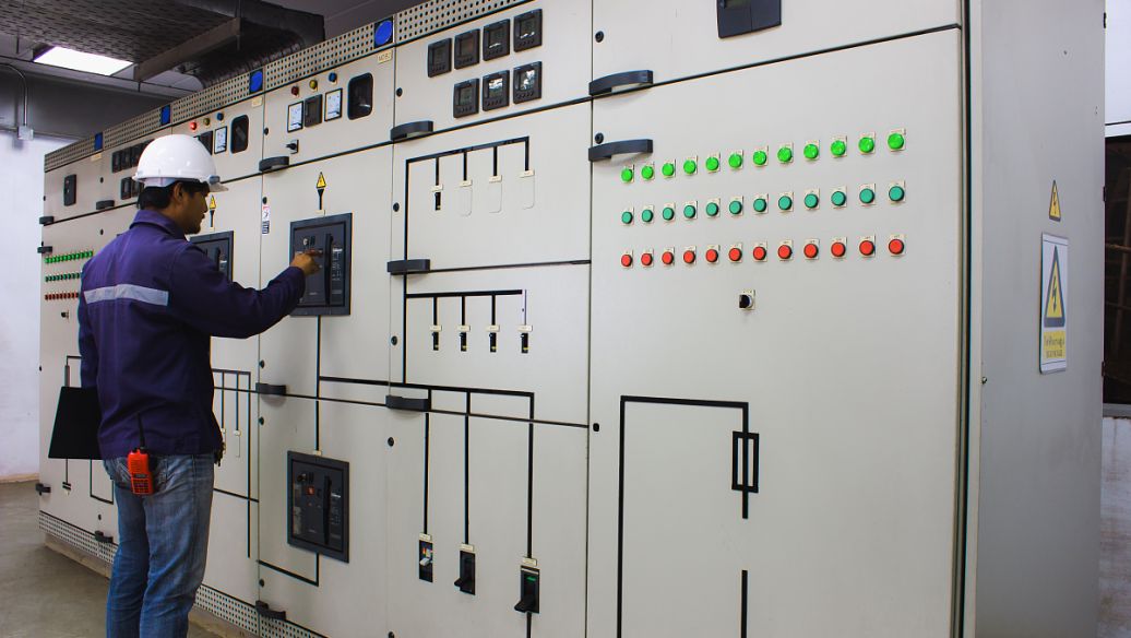 AIS vs GIS: Which Medium Voltage Switchgear Is Better for Your Project ...
